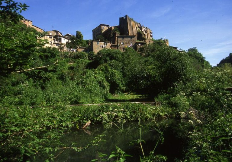 Da Mazzano Romano a Calcata | Sentieri nel Lazio | Lazio Nascosto