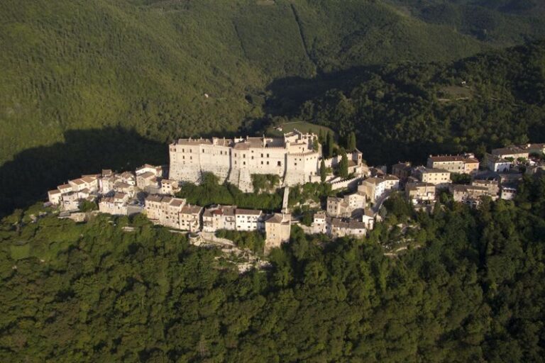 Rocca Sinibalda - Lazio Nascosto